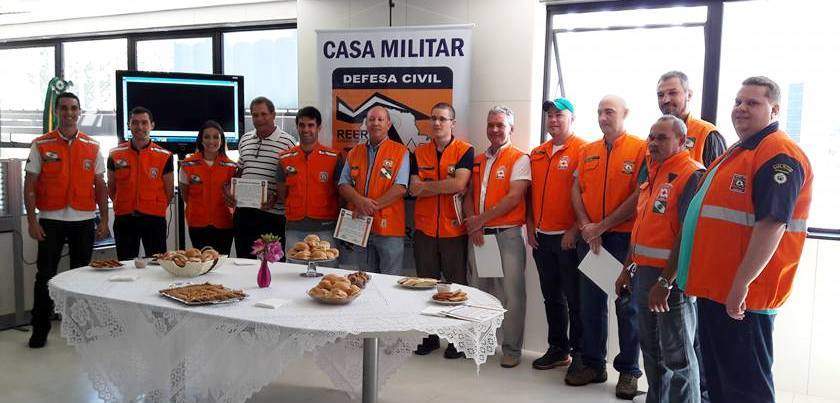 Coordenadoria Estadual de Proteção e Defesa Civil do Paraná realizou no ... Coordenadoria Estadual de Proteção e Defesa Civil do Paraná realizou no ...